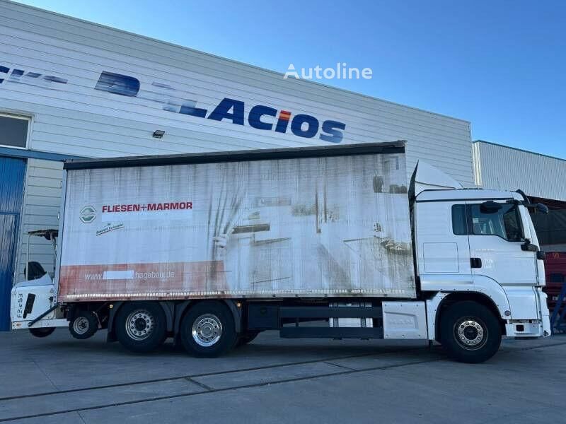 MAN 26.400 kamion furgon