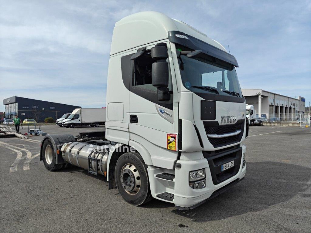 IVECO Stralis 440 tegljač