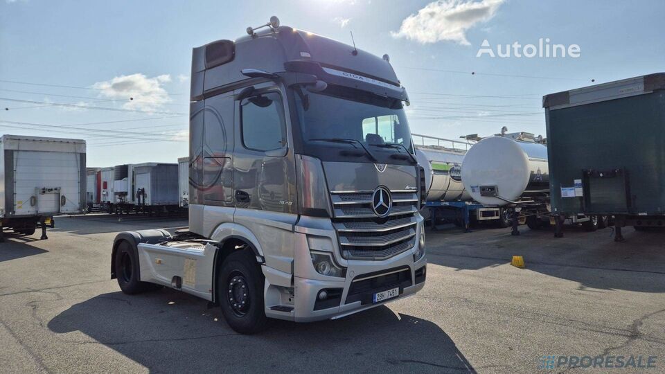 Mercedes-Benz ACTROS 1845 LS tegljač