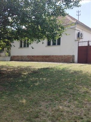 Samoš kuća na prodaju