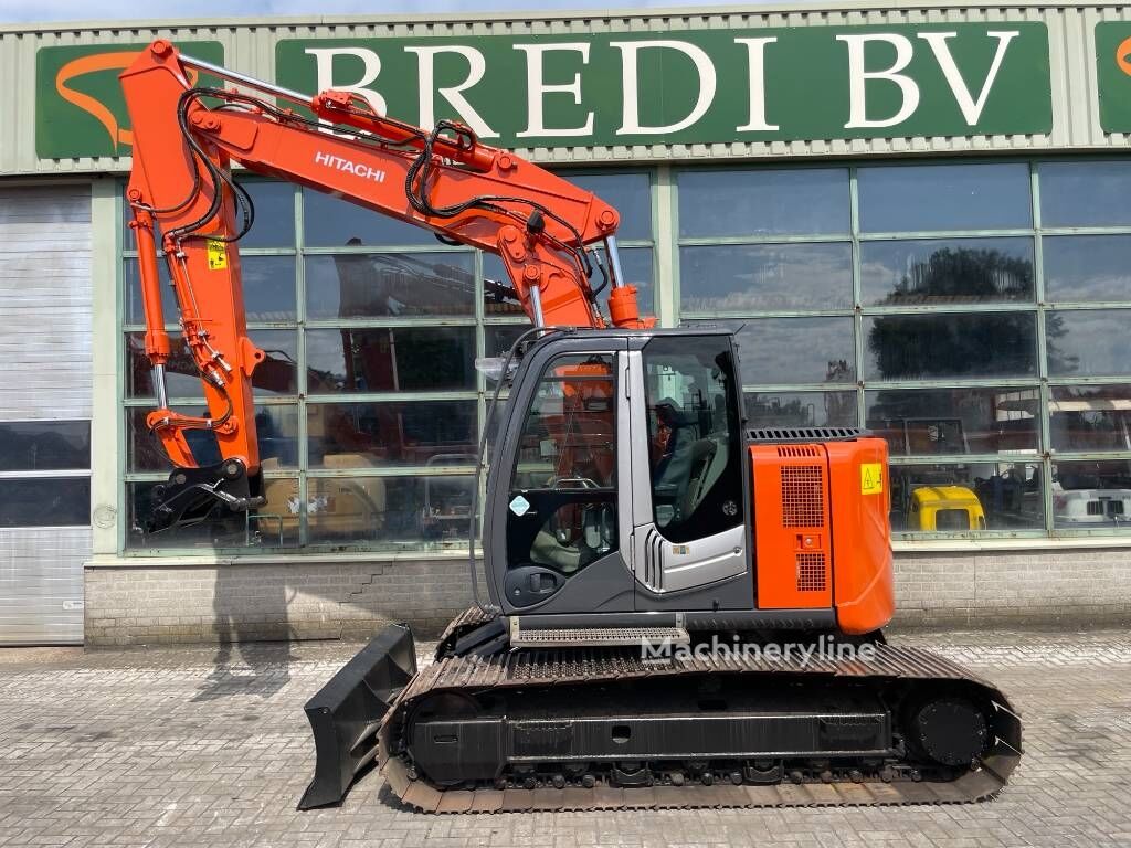 Hitachi Zaxis ZX135US-3 bager guseničar