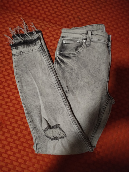Bershka skinny farmerke