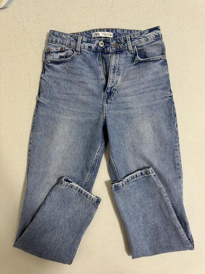 Zara mom fit farmerke