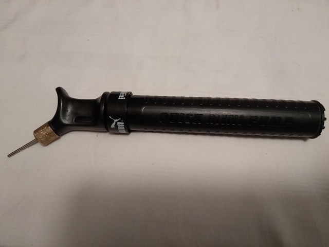 Mini pumpa PUMA za lopte 20 cm, jednosmerna sa metalnom