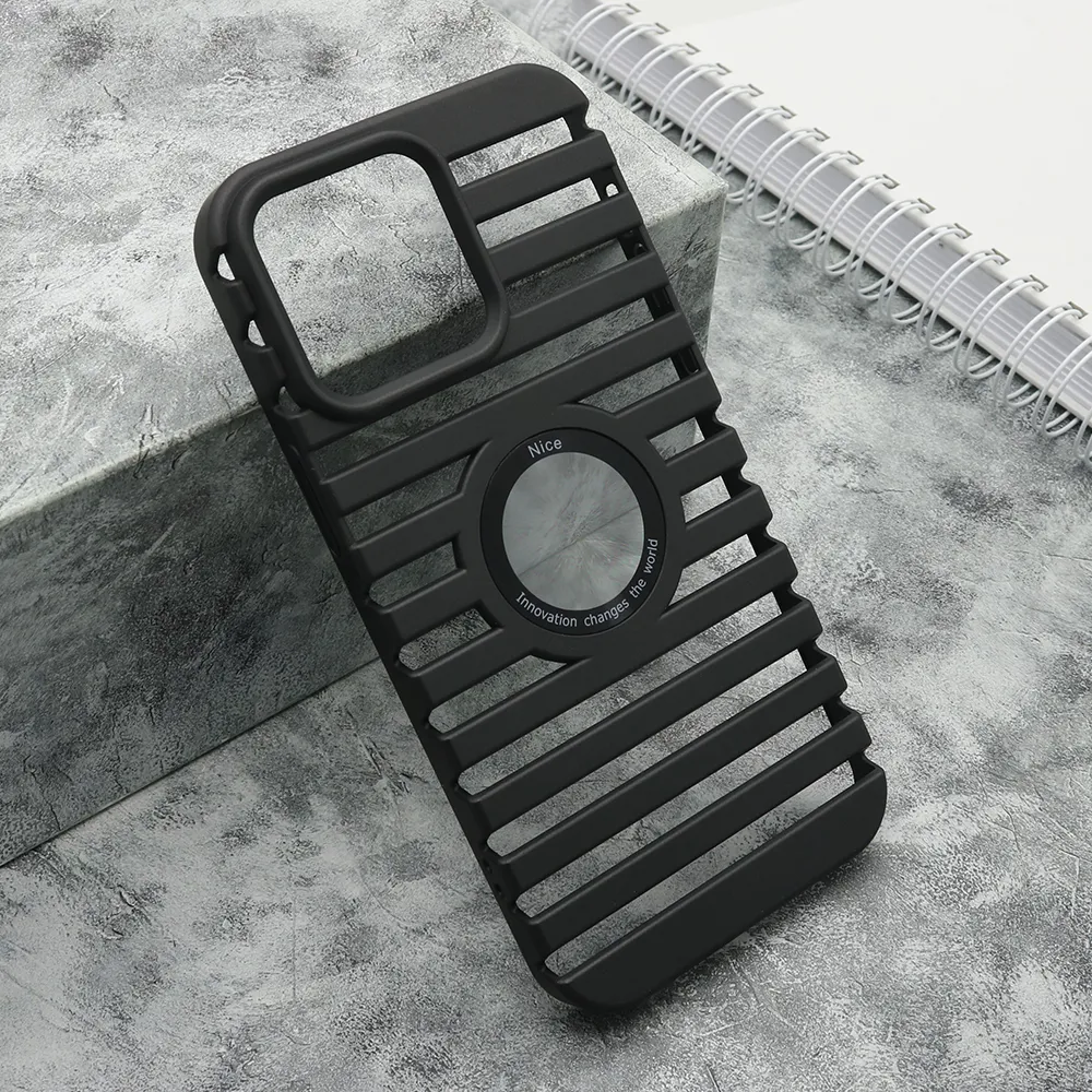 Futrola LINES LOGO CUT za iPhone 14 Pro Max (6.7) crna