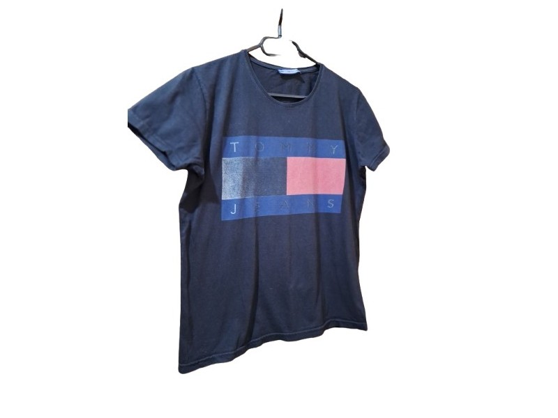 *TOMMY HILFIGER,CRNA MUSKA MAJICA*