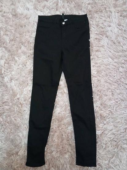 RASPRODAJA! Nove H&M crne pantalone veličina L