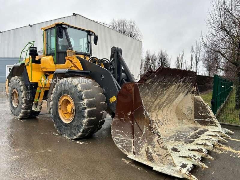 Volvo L220H prednji utovarivač