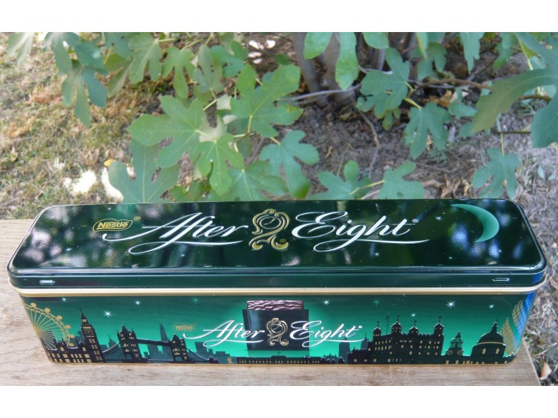 After Eight, Nestle - limena kutija