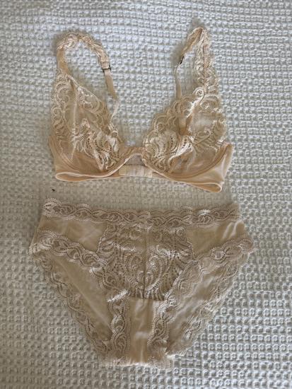 Bejbi roze - komplet S/36 kao novo