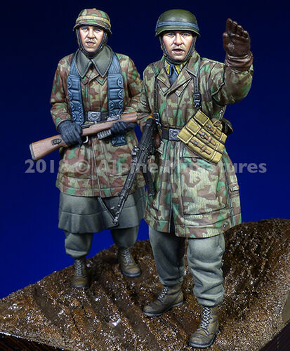 Alpine Miniatures 35249 Fallschirmjaeger, Ardennes Set 2 figs