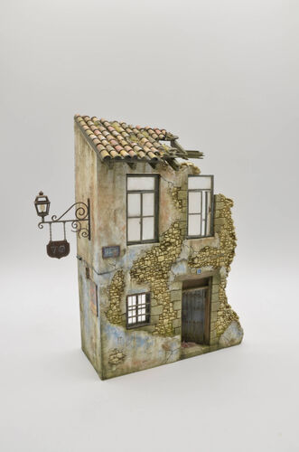 VG DioModels 64504 Ruined House