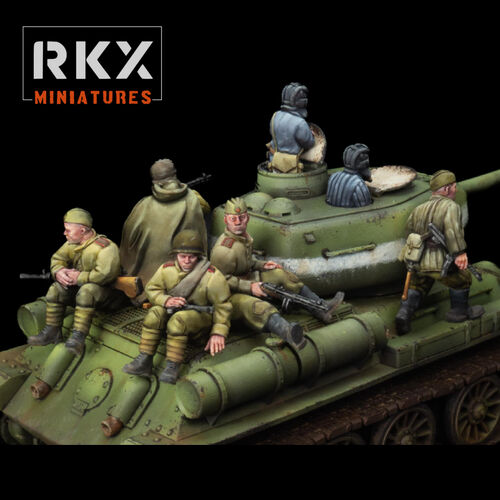 EMP3D 56200109 Radzieccy żołnierze na czołgu - 2WŚ (1 zestaw / 3D-Printed)