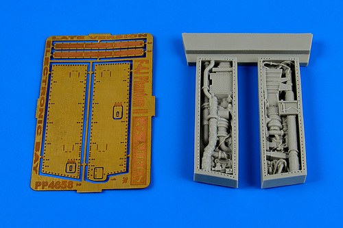 Aires 4658 F-4J Phantom II electronic bay ACADEMY