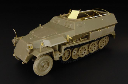 Hauler X48278 Sd Kfz 251-1 ausf C EXTERIOR AFV