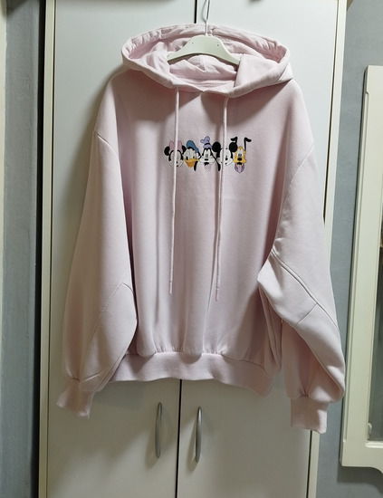 Cropp Disney oversize dukserica S/M