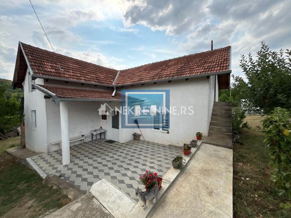 Kuća u Donjem Štiplju