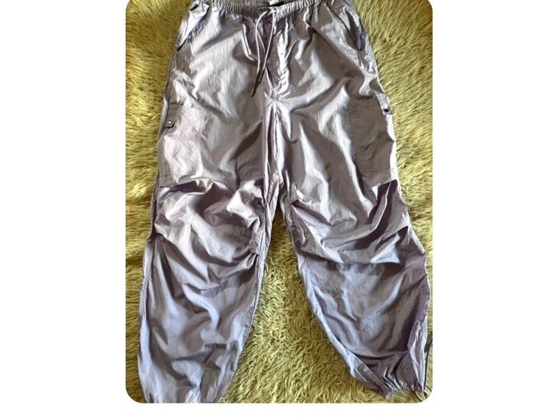 H&M ... Lila pantalone S