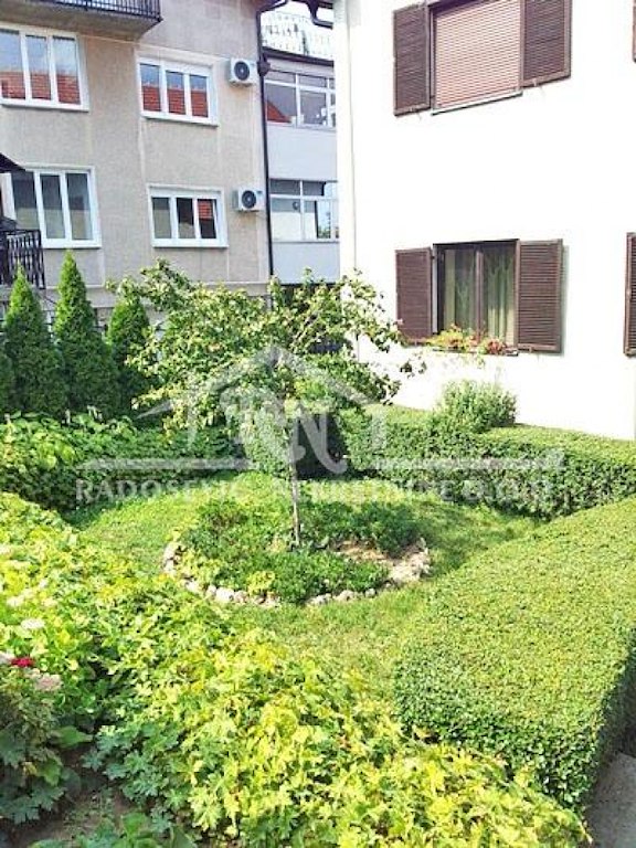 Banovo brdo, Steve Todorovića, 70m2+T ID#1535