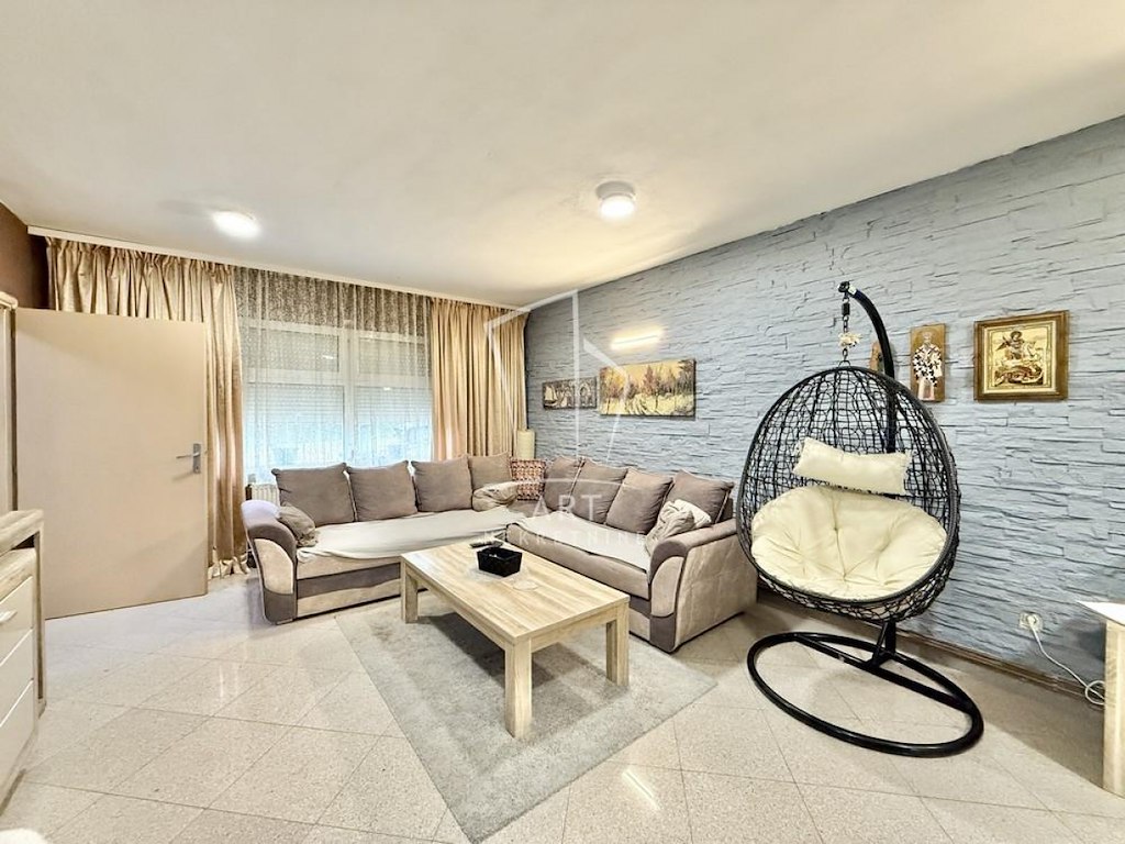 Vranić, kuća 260m2 ID#11649