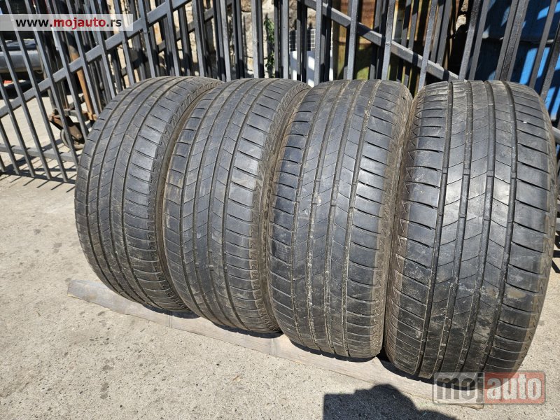 205-50-17 Bridgestone kao nove odlicne