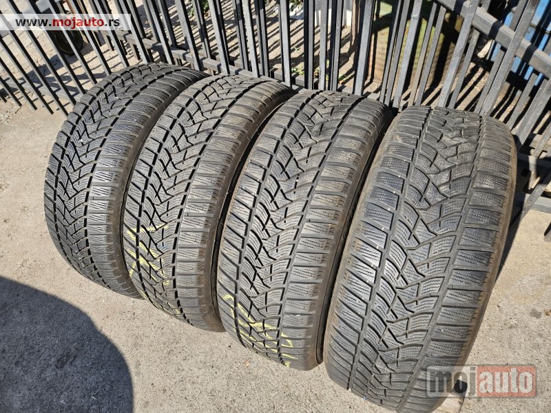 205-55-16 Dunlop kao nove odlicne m+s