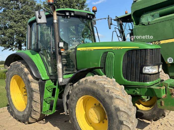 John Deere 6920 S traktor točkaš