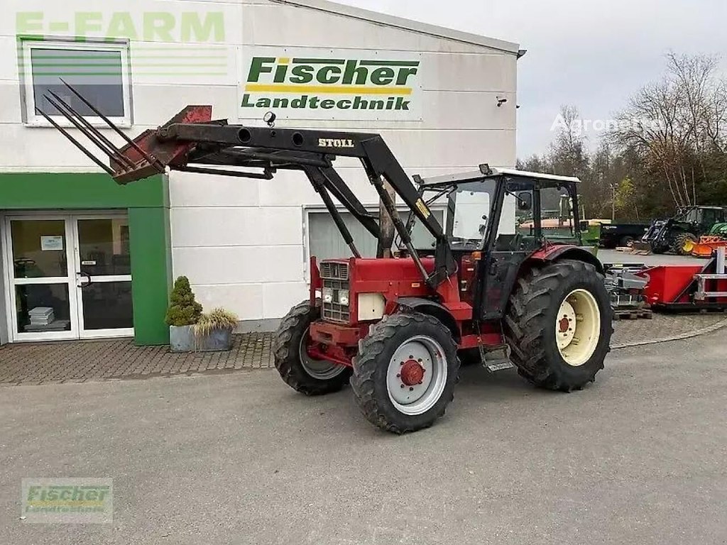 833 as traktor točkaš