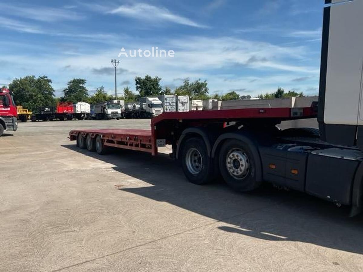 King MTSE Triaxle Stepframe Extendable Trailer poluprikolica sa niskom platformom