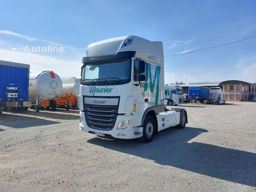 DAF XF-106.460 tegljač