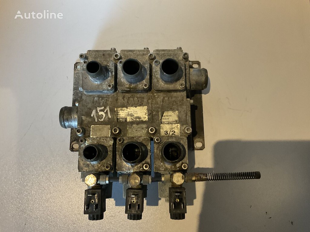 Heat control unit UWE 17500-3-024 za Volvo 8700 autobusa
