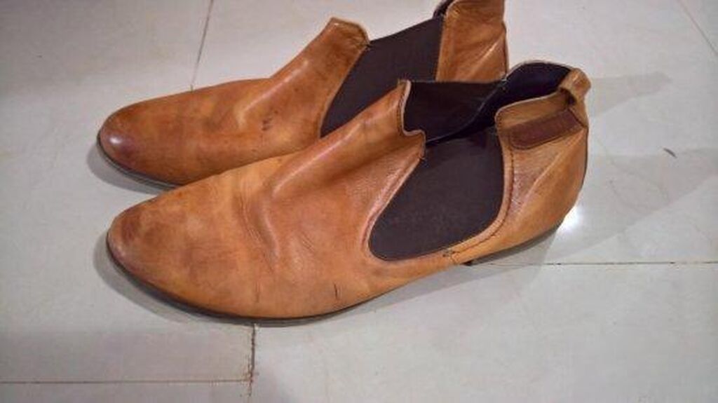 BUGATTI Kozne cizme 45 Slanje Brzom postom ide na odgovornost