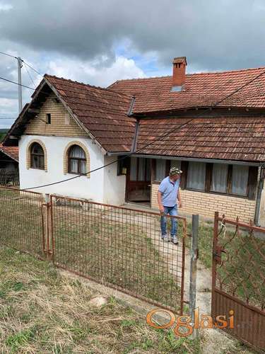 Prodajem kucu sa zemljistem Poljanice-Ljig