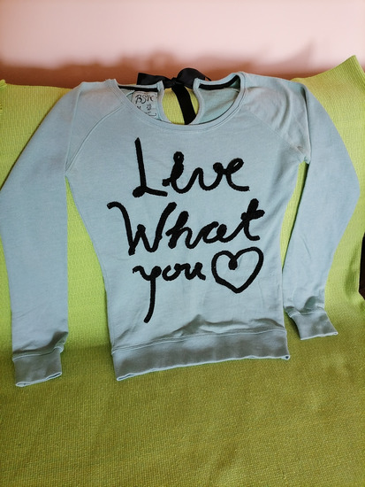 Zeleni duks Bershka M