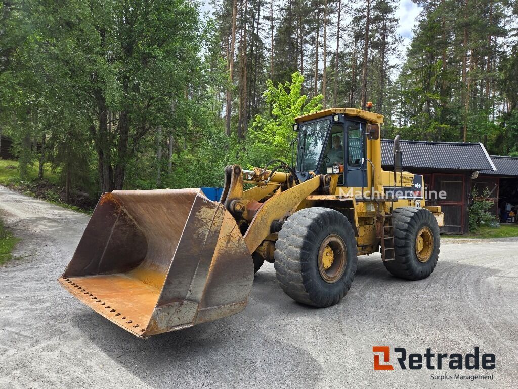 Prodaje se Komatsu WA380 prednji utovarivač na aukciji