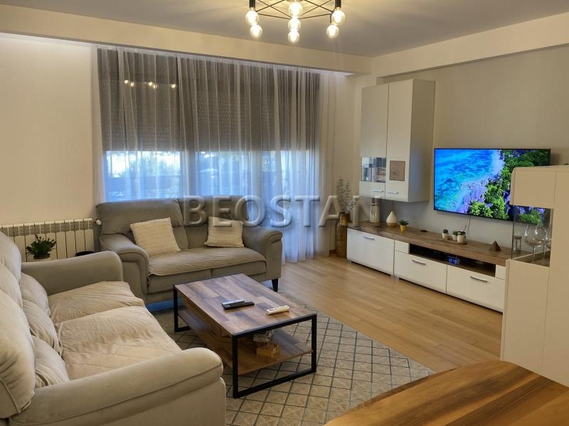 Širi centar - Vracar juzni bulevar #63674 1.200 €