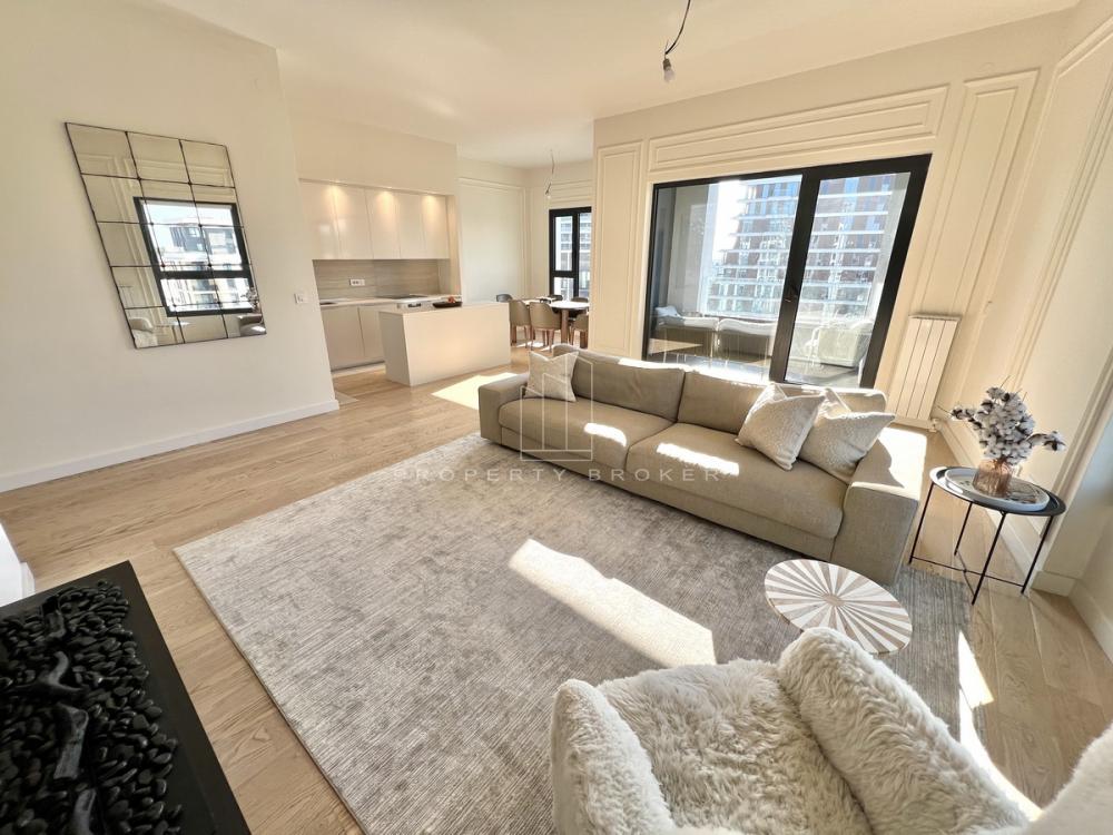 BW Aria, trostrana orijentacija, prostran, osvetljen ID#4070 629.000 €
