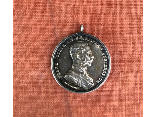 Srebrna medalja Franja Josif