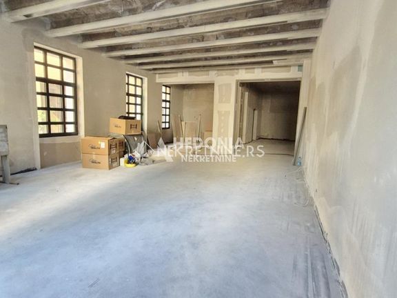 Zemun, centar, nov, atraktivan lokal, 114m2 ID#10134