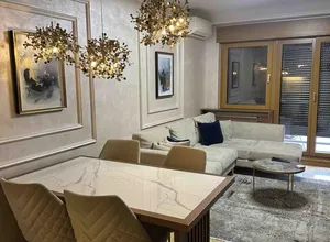 Izdavanje Stan - Beograd, Vračar: Hram Svetog Save - Neimar - Čubura