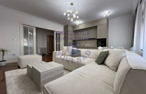 Prodajem Stan-Apartman, Centar