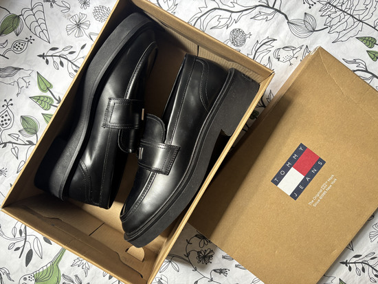 Tommy Hilfiger kožne mokasine cipele