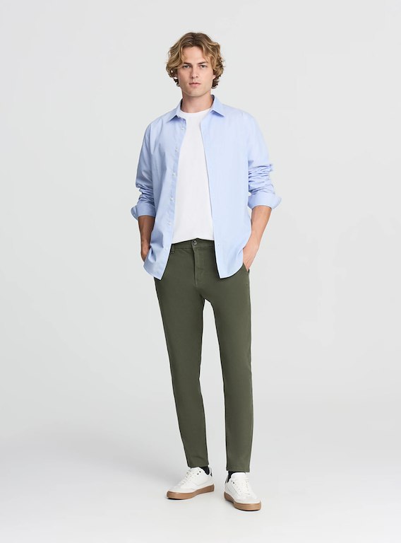 Uske chino pantalone Žalfija
