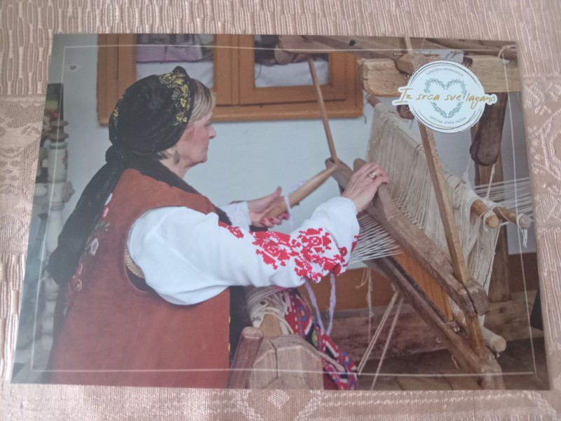 Stara Pazova - čista RETKO ogromna
