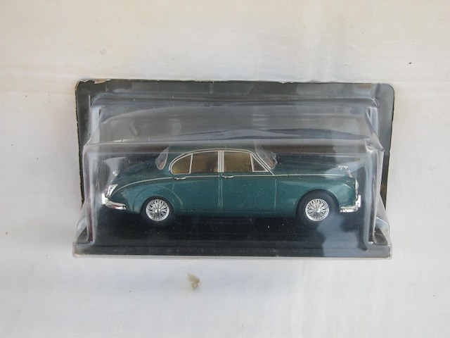 1:24 hachette jaguar MKII