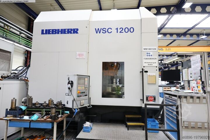 Mašina za guranje zupčanik
LIEBHERR WSC 1200