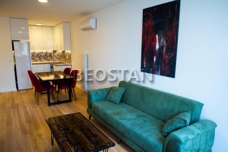 Centar - Vracar crveni krst #63715 800 €