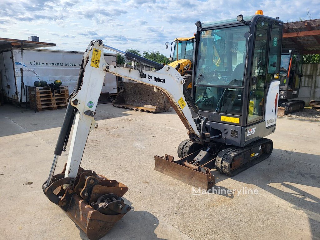 Prodaje se Bobcat E19 mini bager na aukciji