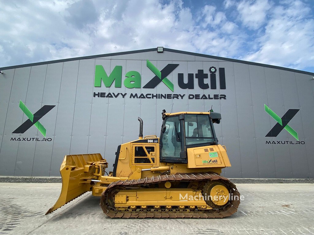 Caterpillar D6K LGP Buldozer buldožer