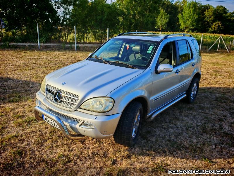 Mercedes ML Kompletan Auto U Delovima